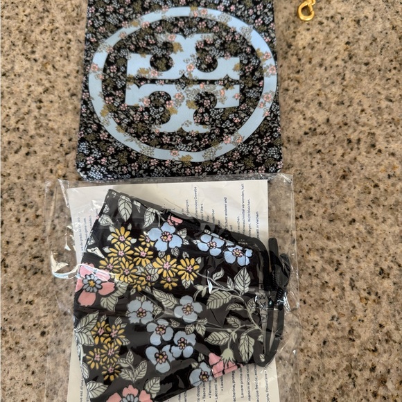 Tory Burch | Accessories | Tory Burch Mask | Poshmark